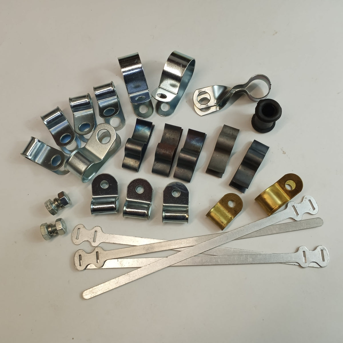 FSEL972-Wire harness clip set, All TC EXU models, w/flashers, (21 pcs ...