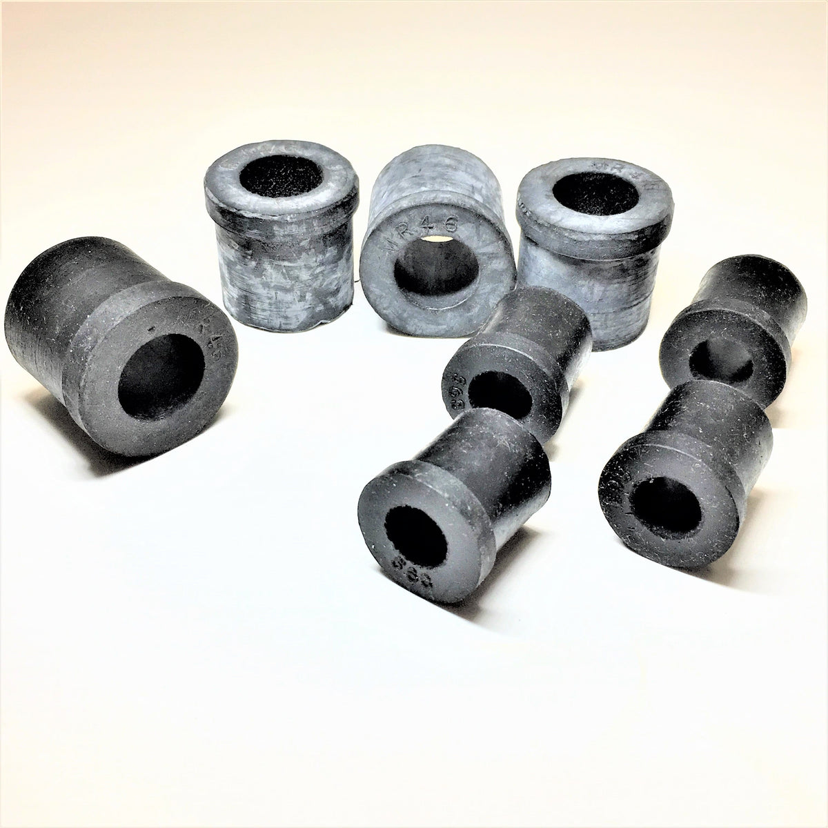 RU210-Rear spring bushing set, Original rubber type — From The Frame Up